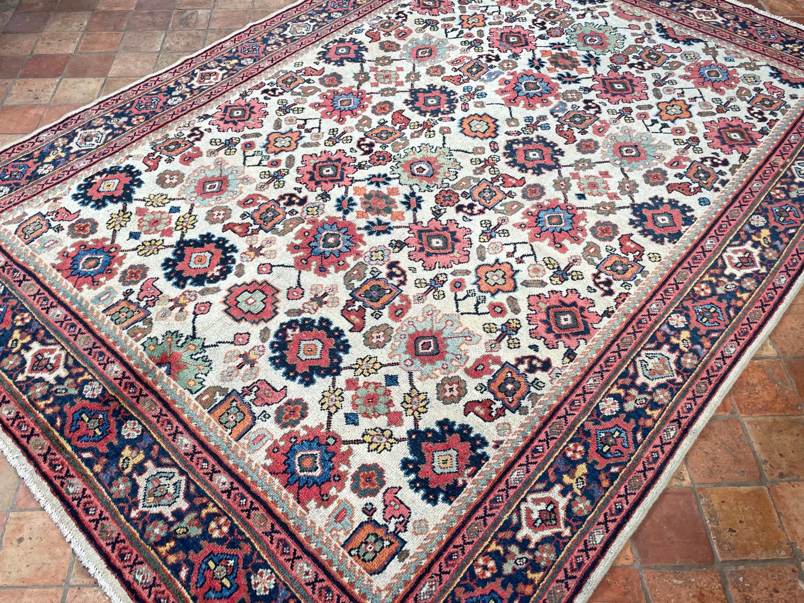 Antique Mahal carpet - Farnham Antique Carpets